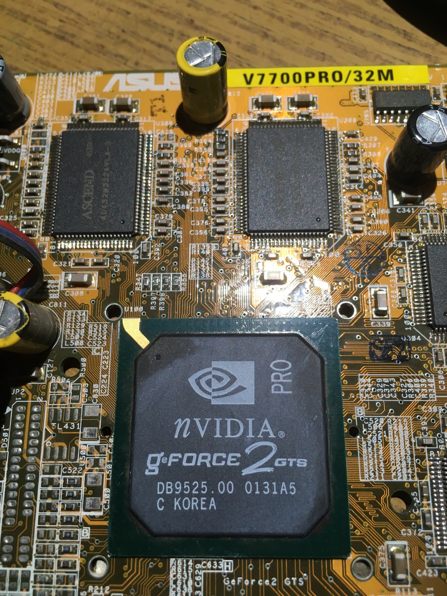 VGA LEGENDA V7700 pro 32 MB DELUX - Apró - Hobbielektronika.hu - online ...